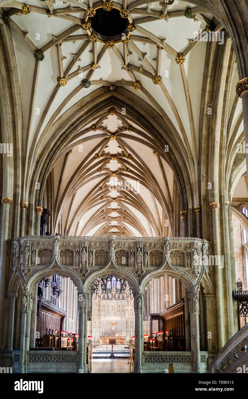 Bristol cathedral choir hi-res stock photography and images - Alamy
