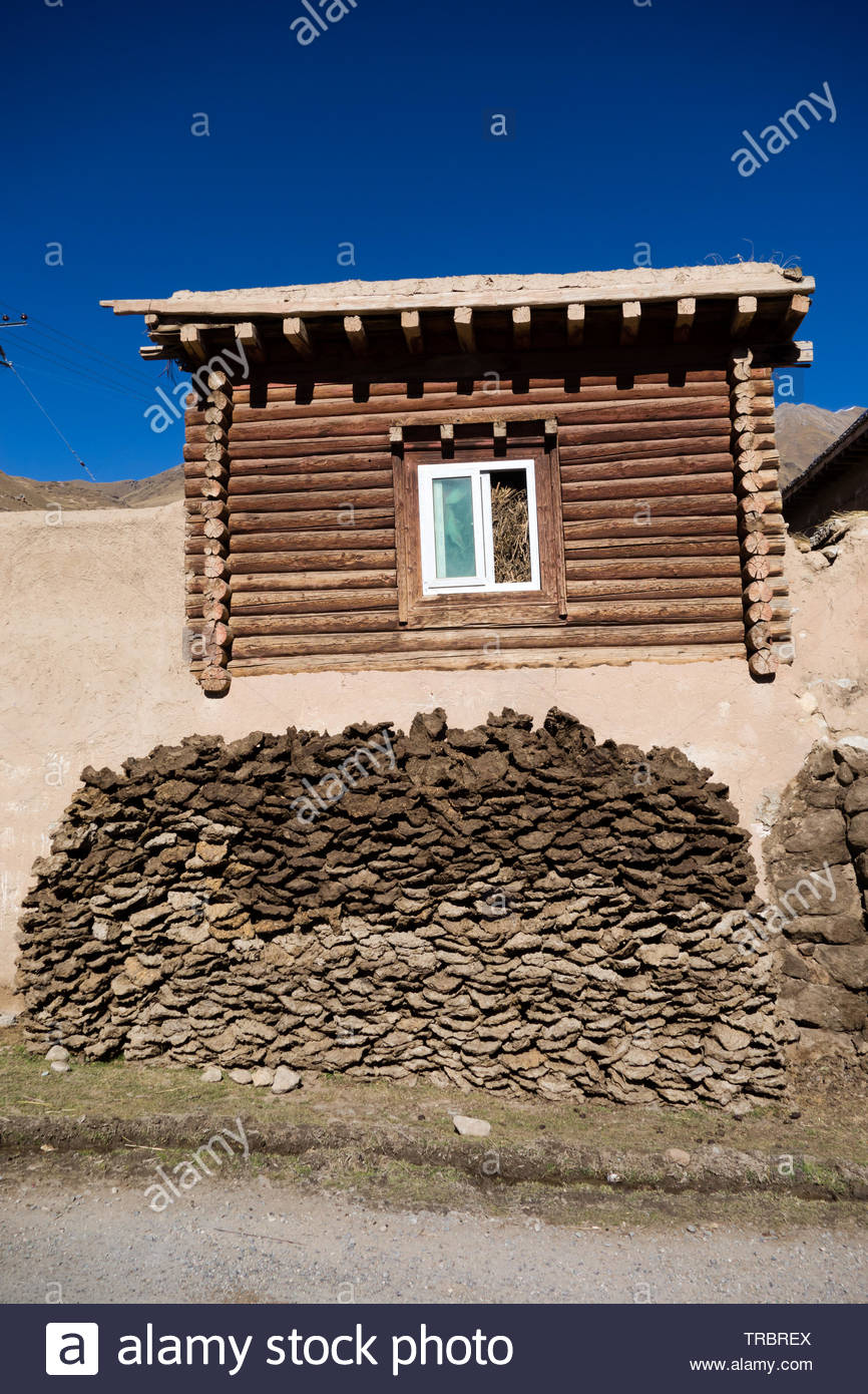 Cow Dung High Resolution Stock Photography and Images - Alamy