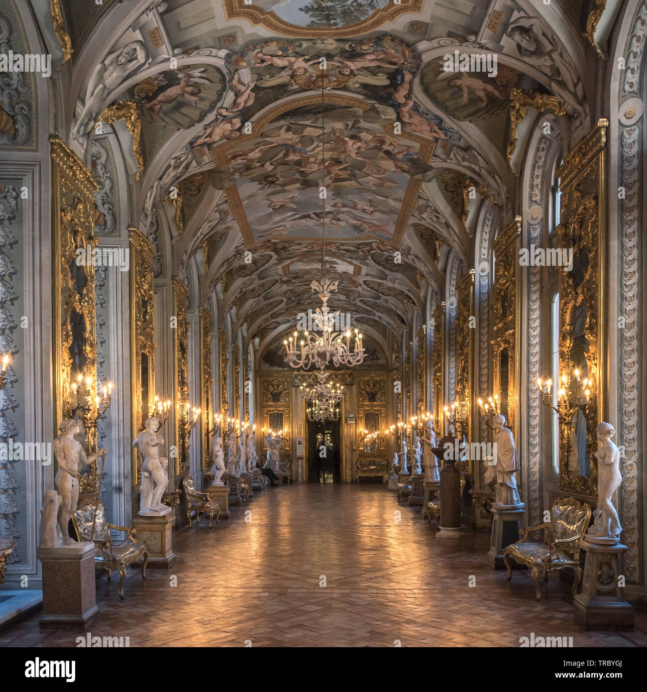 Specchi art hi-res stock photography and images - Alamy