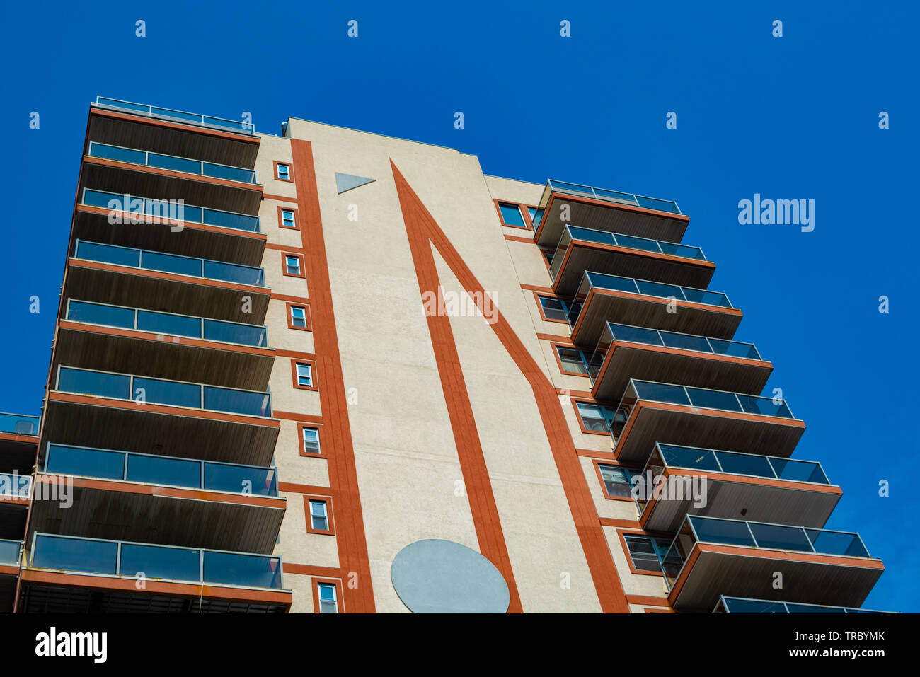 Beautiful condos hi-res stock photography and images - Alamy