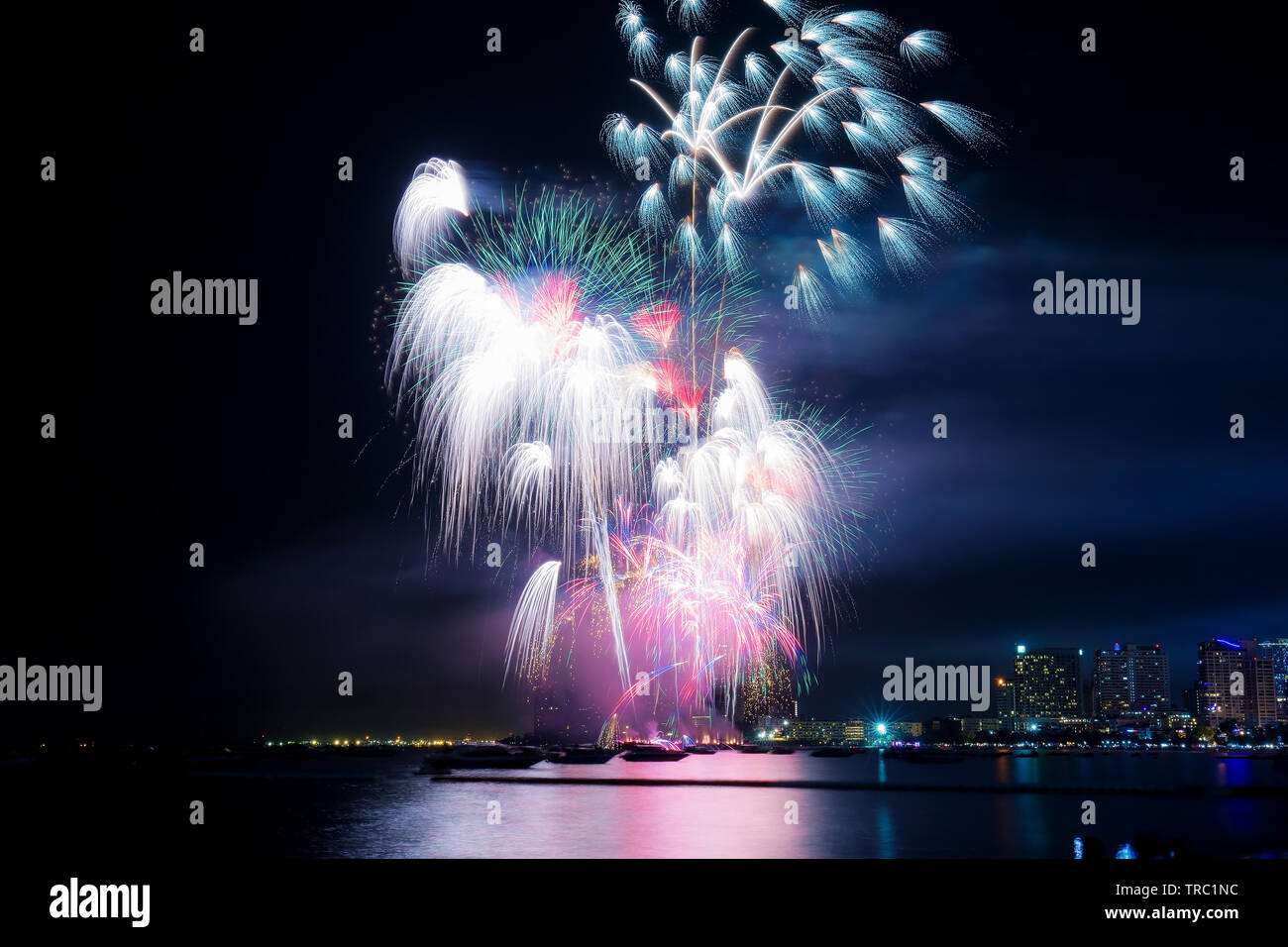 Party fireworks on beach sunset hi-res stock photography and images - Alamy