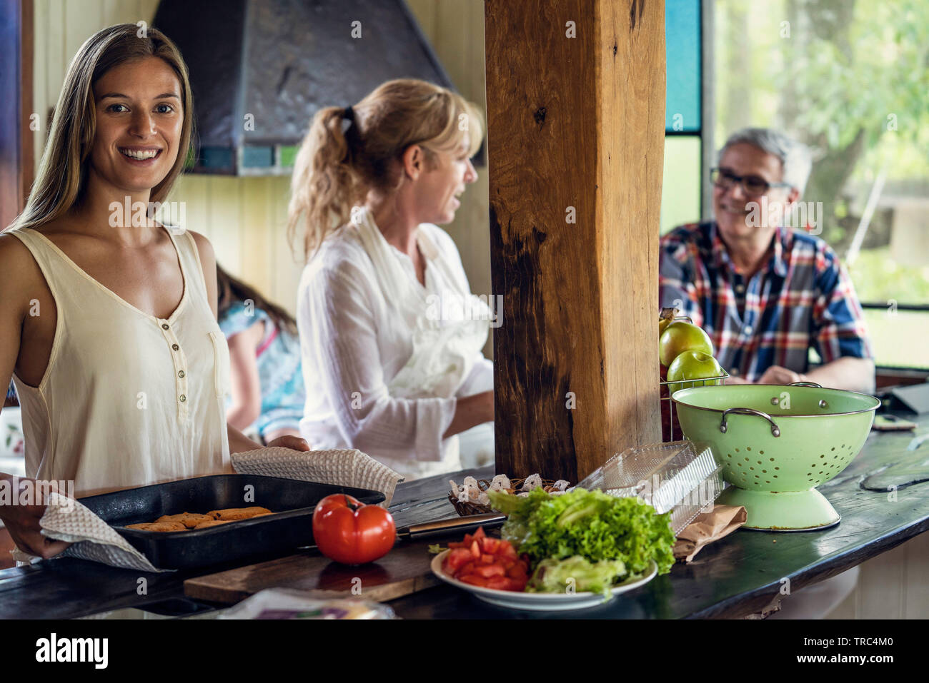 Man male woman female parents hi-res stock photography and images - Alamy