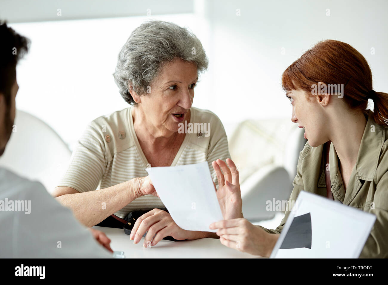 Adult mother daughter talking hi-res stock photography and images - Alamy
