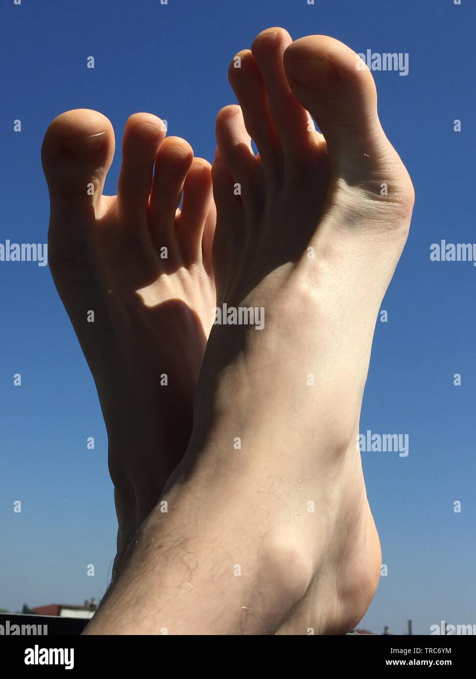 Chill man symbol hi-res stock photography and images - Alamy