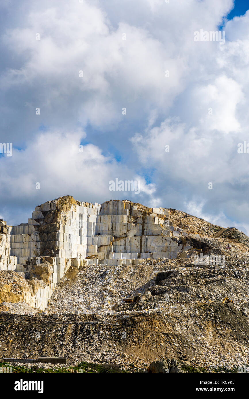 Marble quarry greece hi-res stock photography and images - Alamy