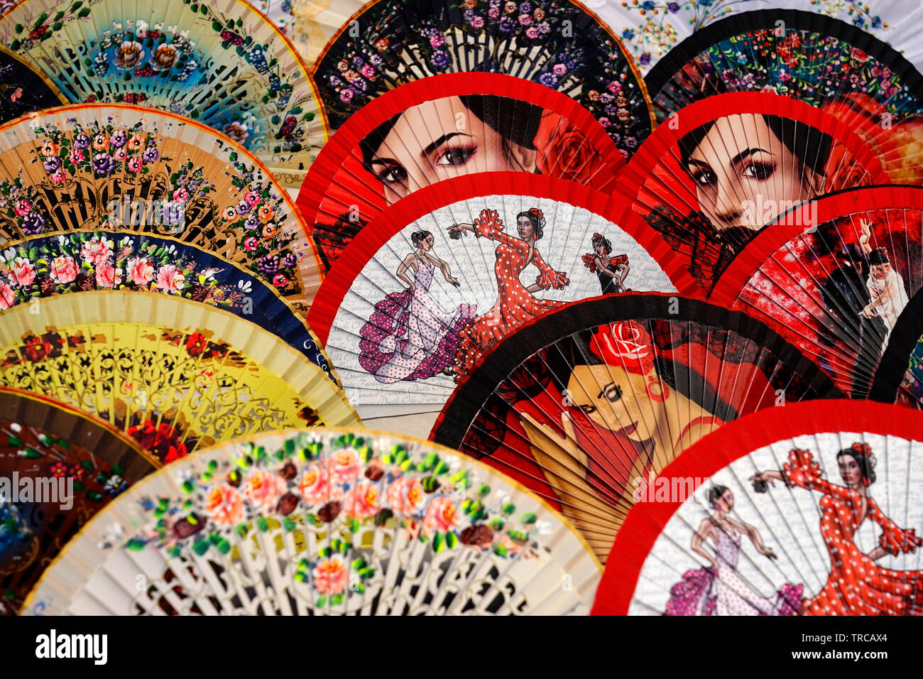 Traditional spanish flamenco hand fan hi-res stock photography and ...