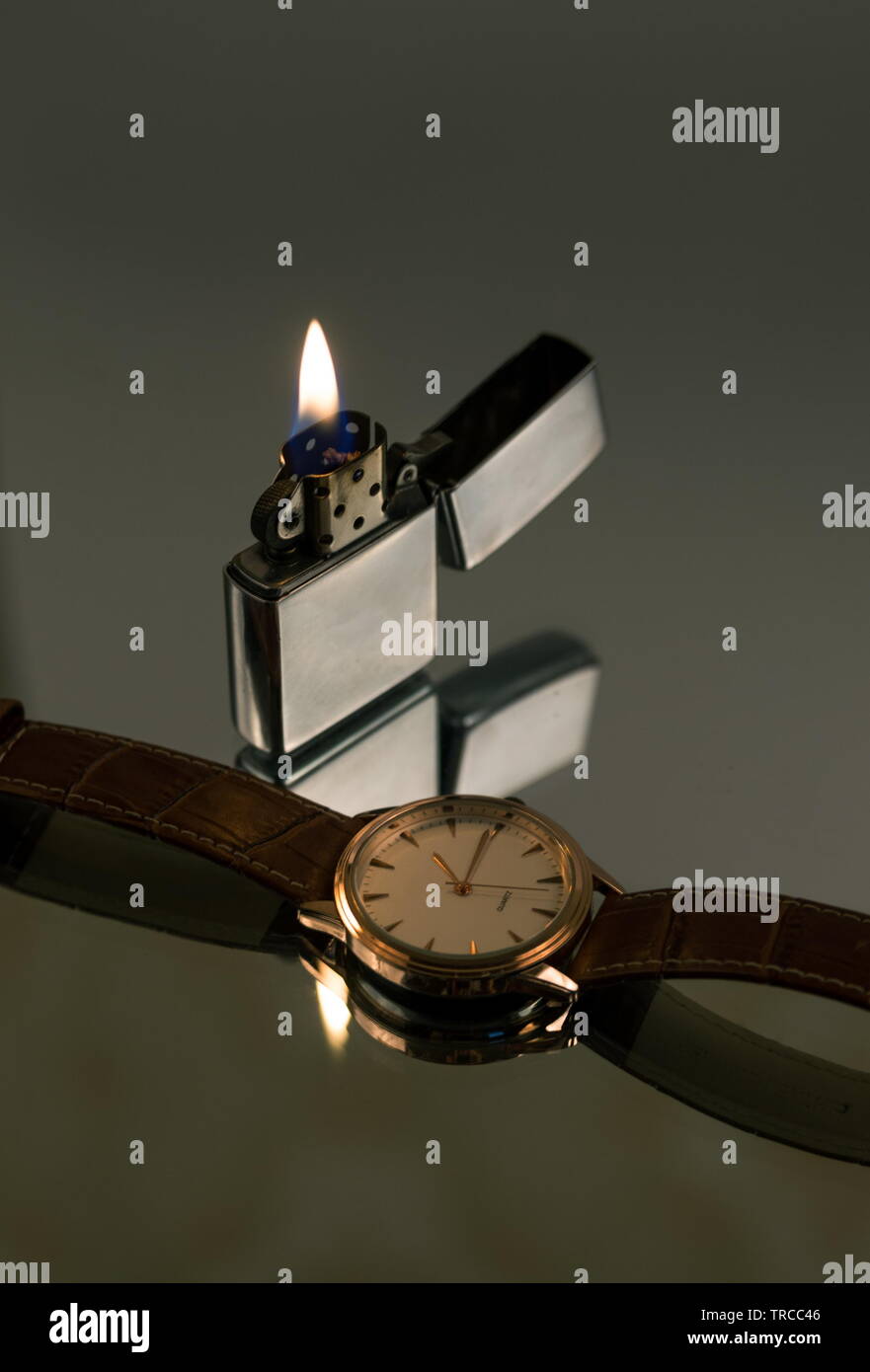 Watch and lighter hi-res stock photography and images - Alamy