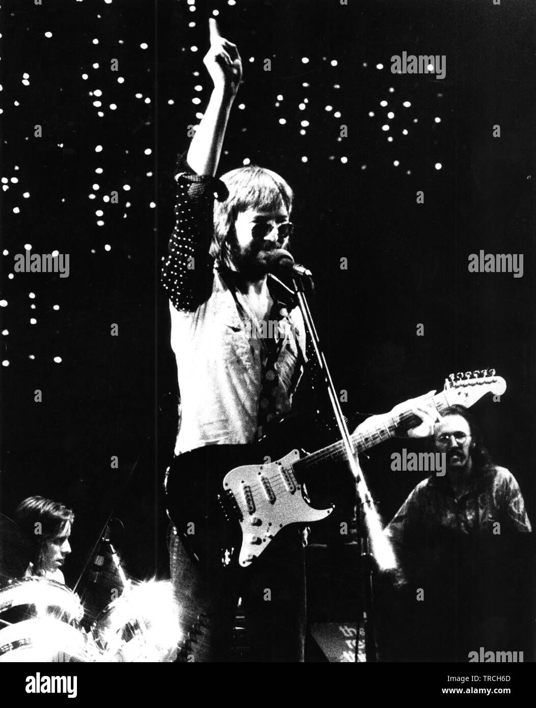 Eric clapton 1977 1970s hi-res stock photography and images - Alamy