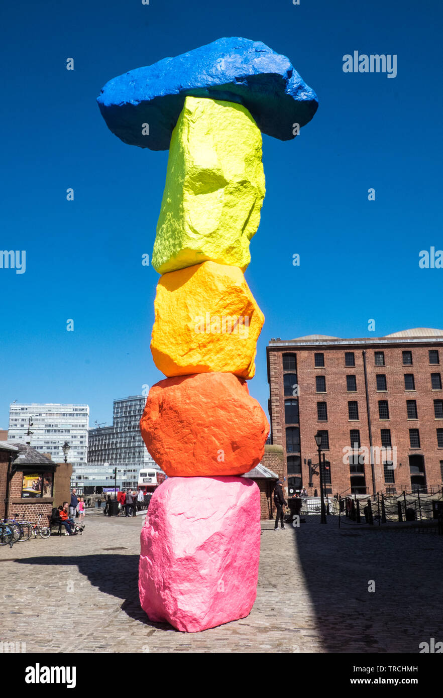 Ugo rondinones hi-res stock photography and images - Alamy