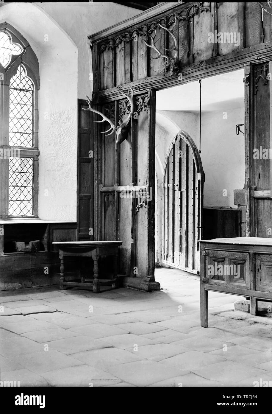 Haddon hall Black and White Stock Photos & Images - Alamy