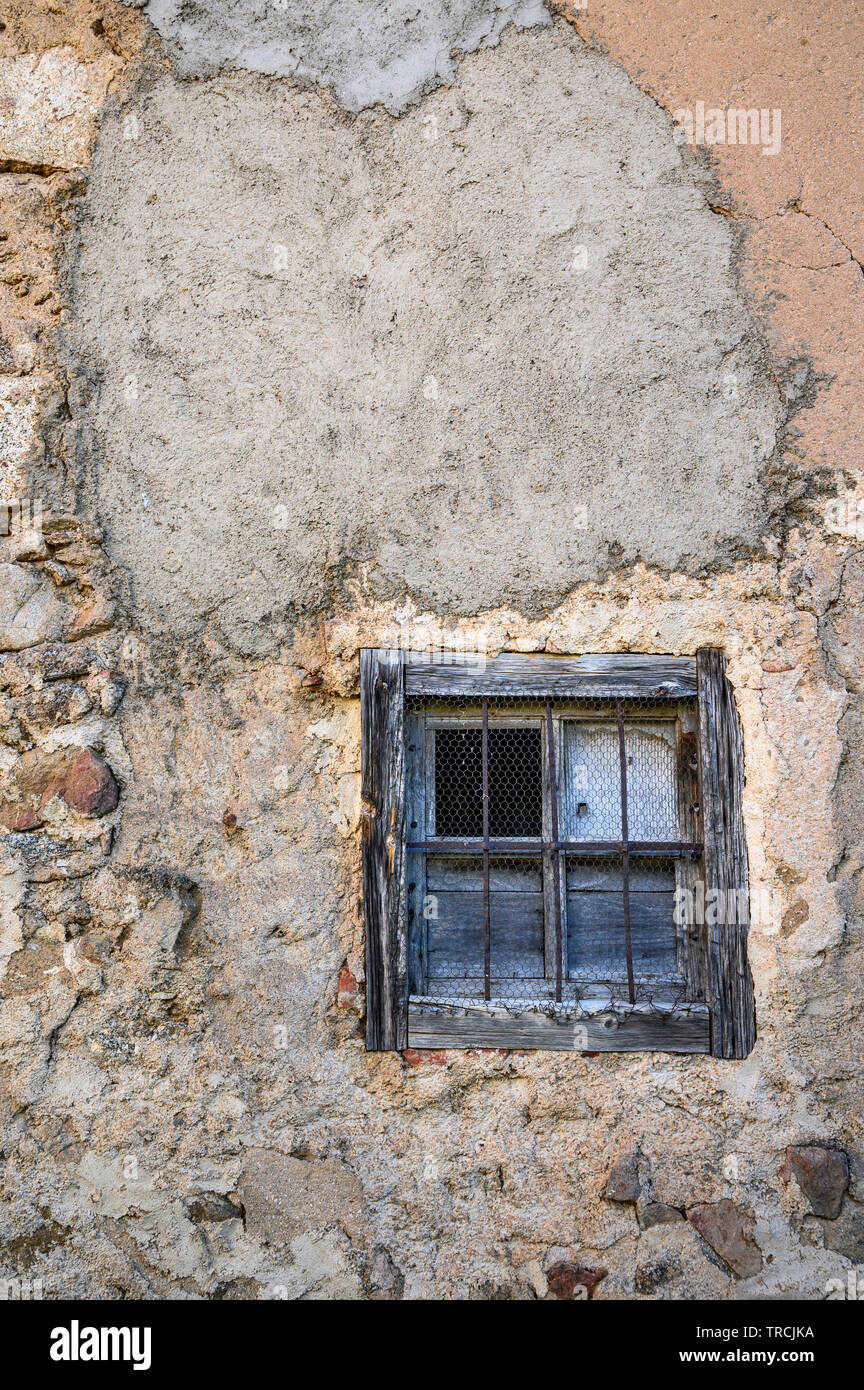 Wooden window in medieval old house in Spain Stock Photo - Alamy