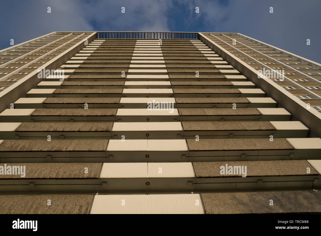 Social housing council blocks in Islington,London,England,UK Stock ...