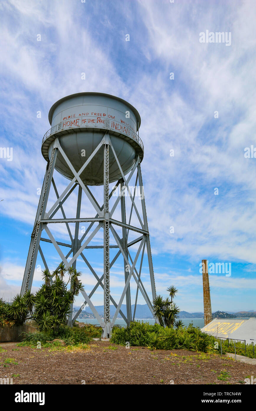 Water Tower & Quartermaster Building, Alcatraz, San Francisco Bay ...
