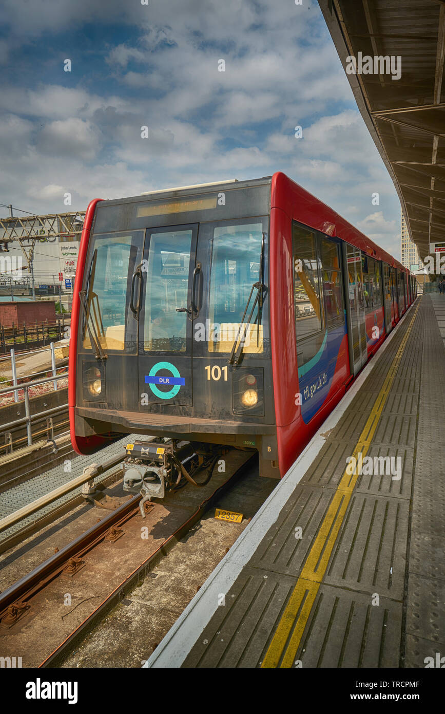 dlr train docklands light railway Stock Photo - Alamy