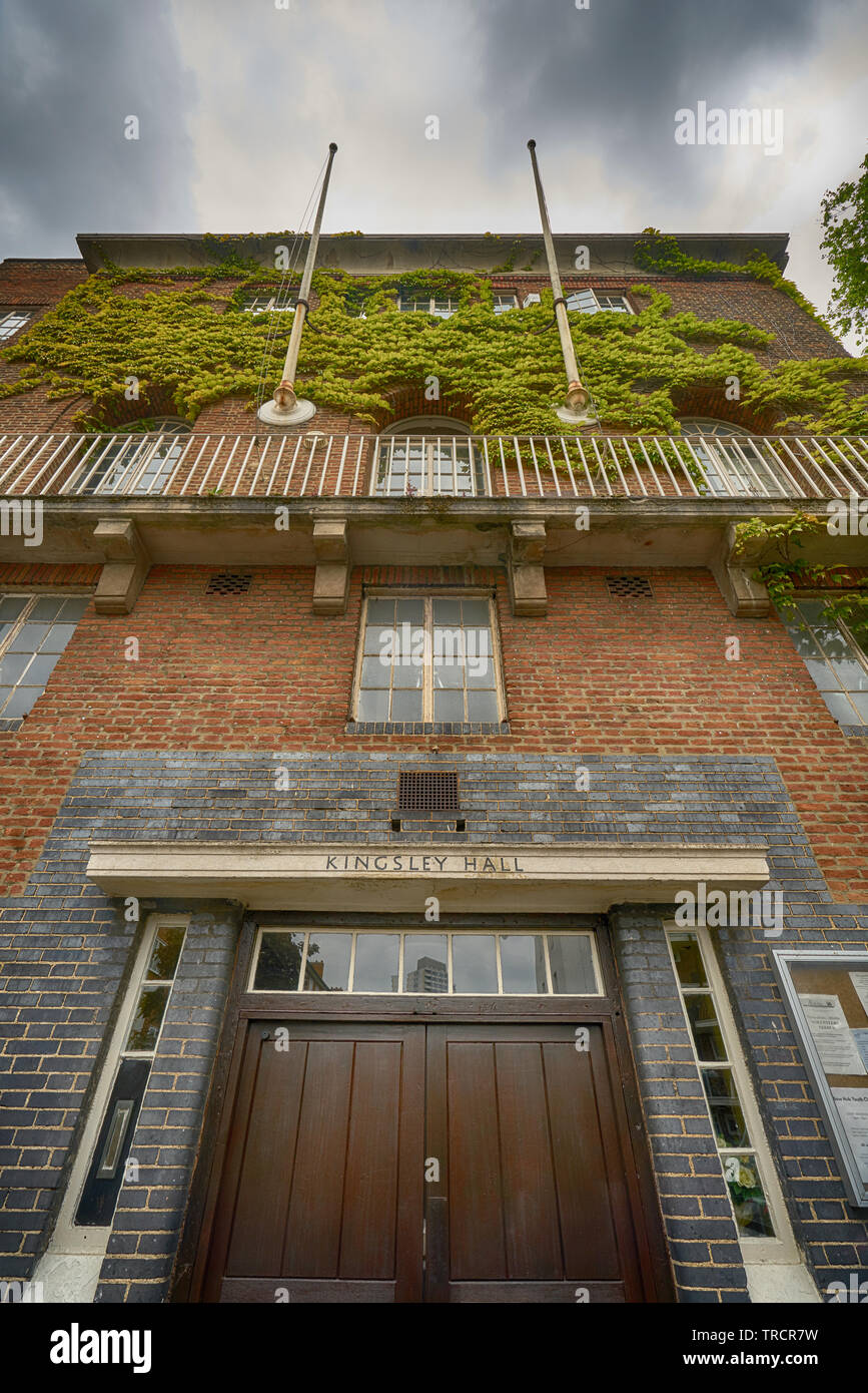 kingsley hall bromley by bow Stock Photo - Alamy
