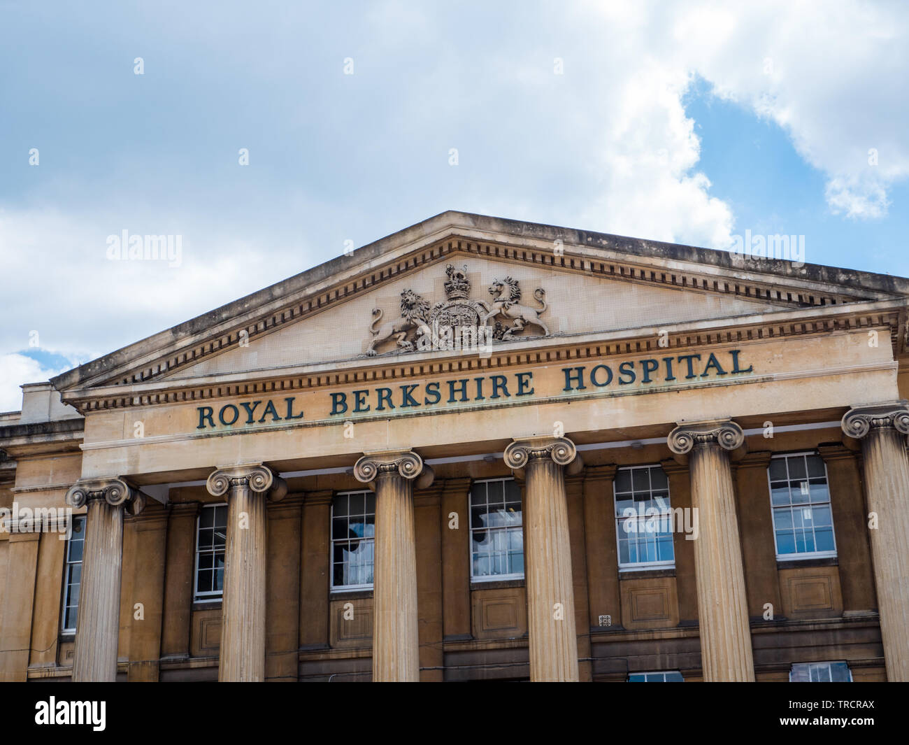 Nhs hospitals in england hi-res stock photography and images - Alamy