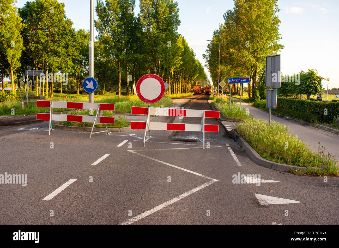 Road block barrier board hi-res stock photography and images - Alamy