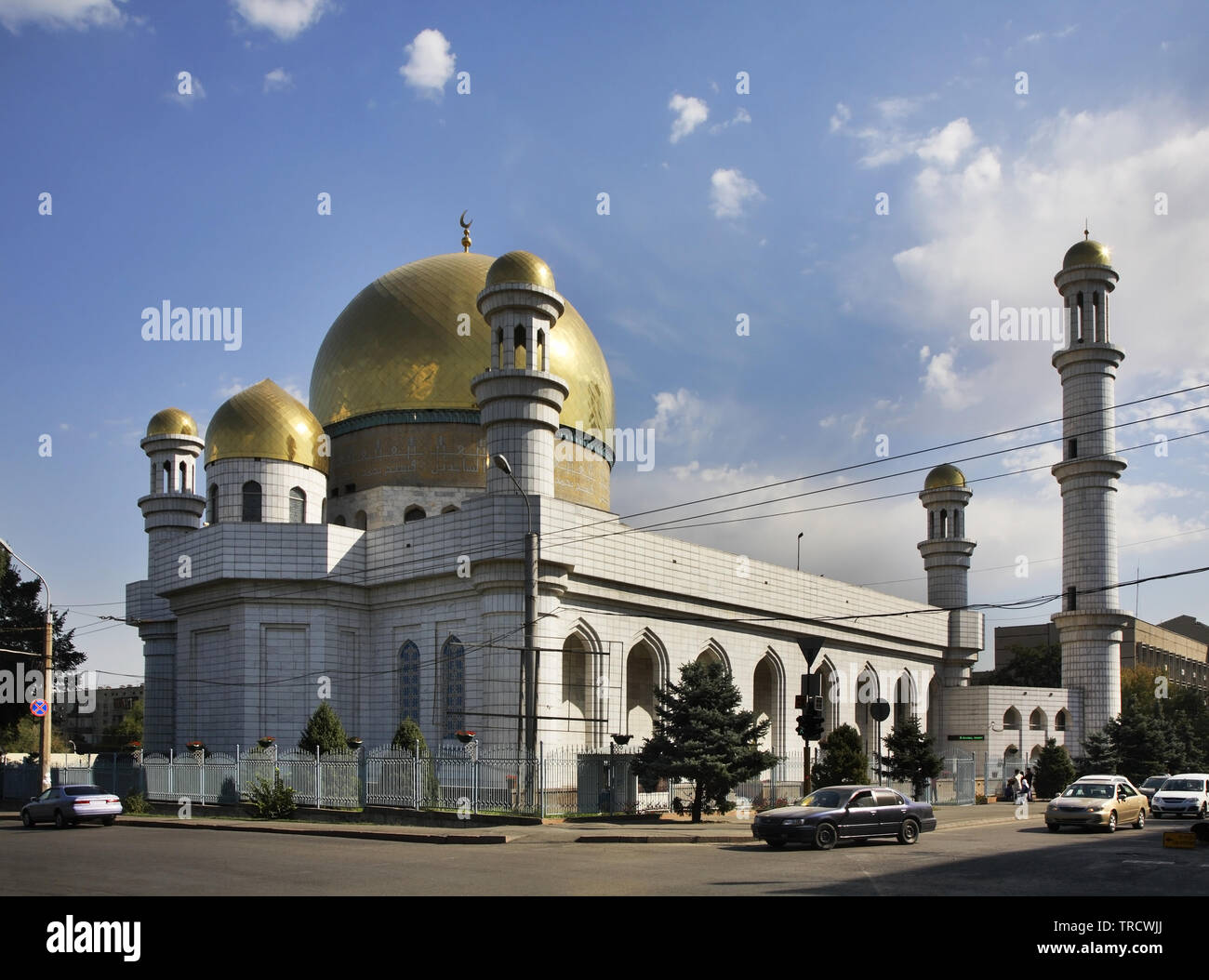 Central Mosque in Almaty. Kazakhstan Stock Photo - Alamy