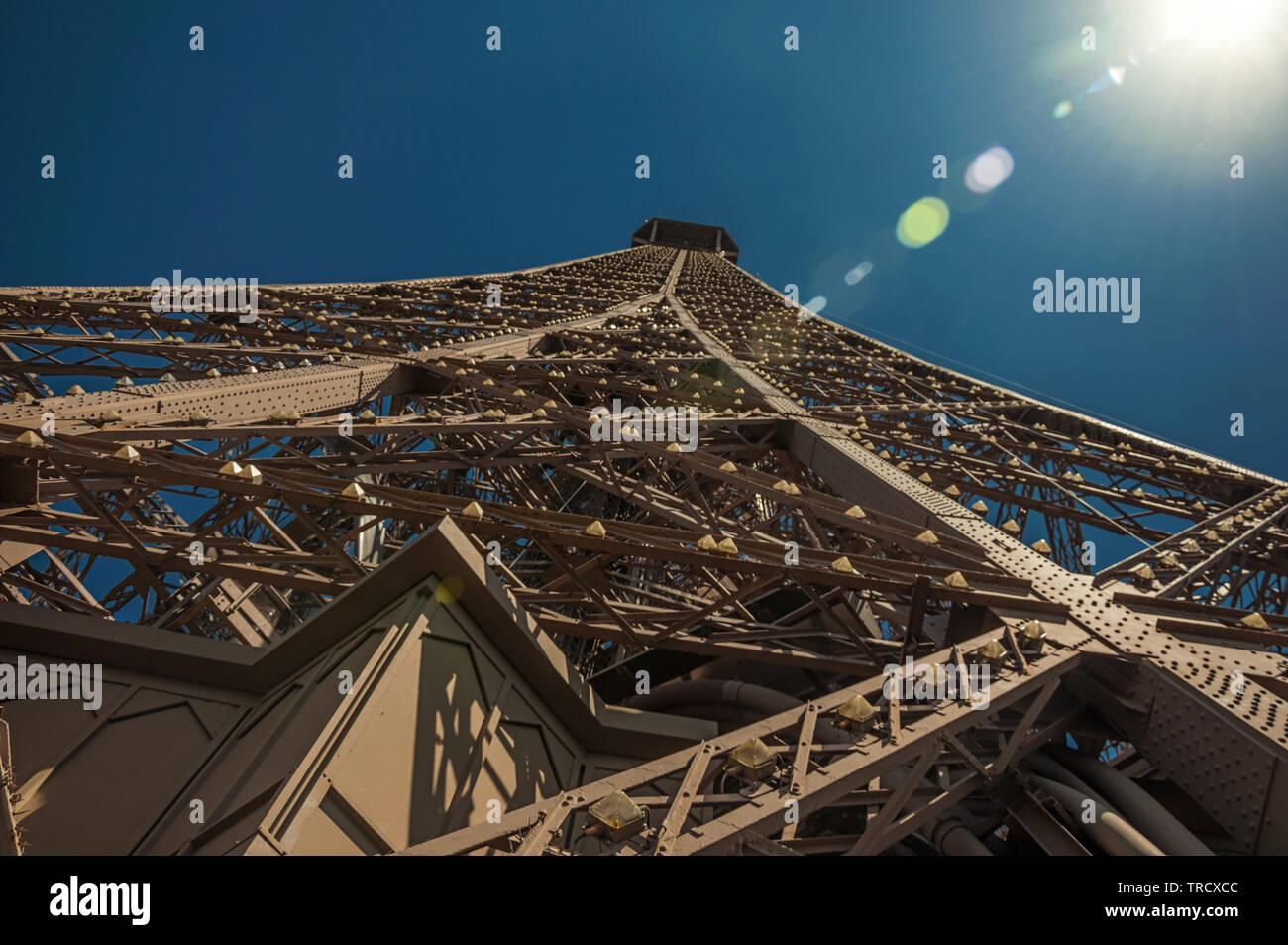 View of the iron structure from the top of Eiffel Tower with sunshine ...