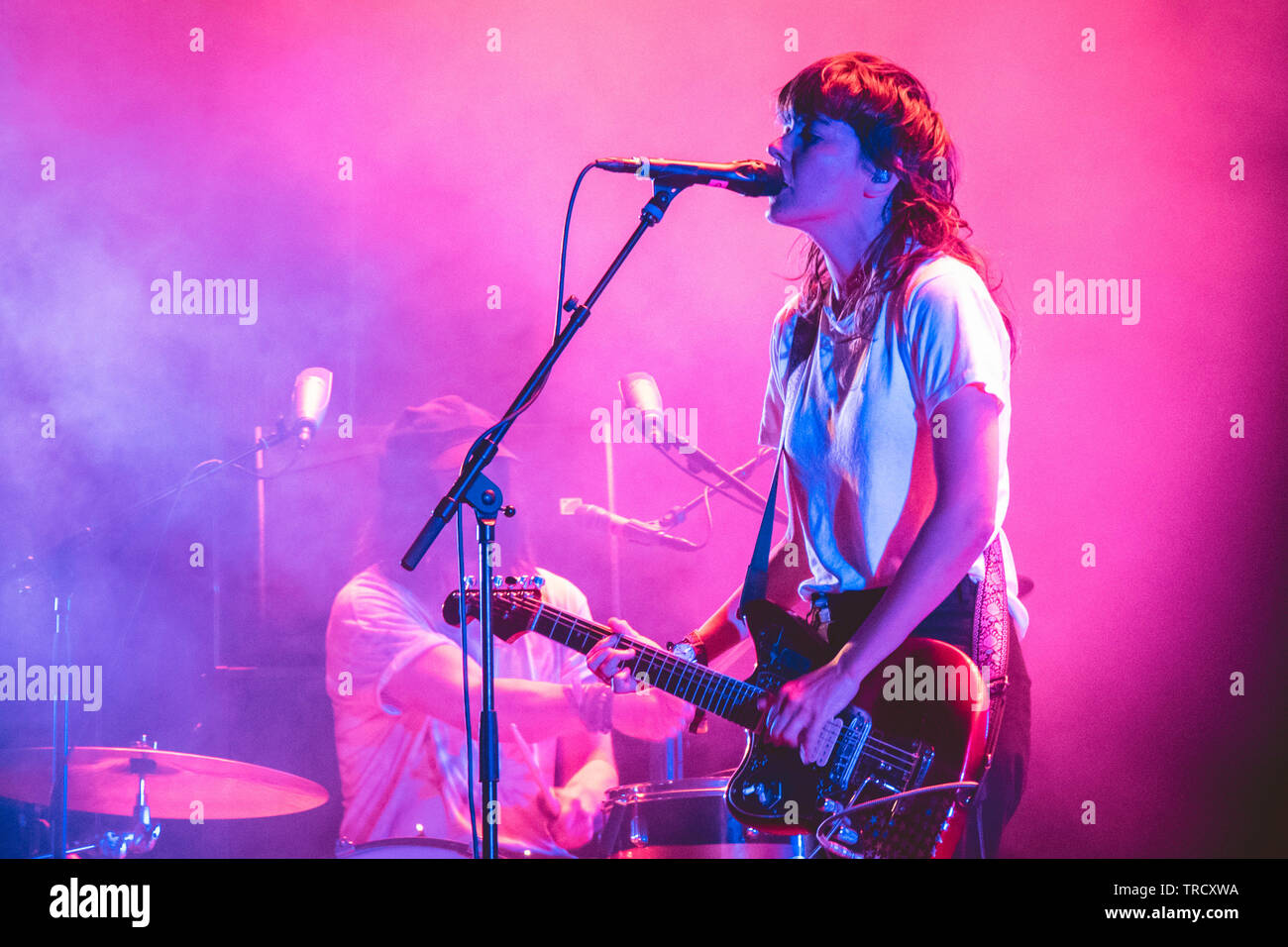 Courtney barnett singer hi-res stock photography and images - Alamy