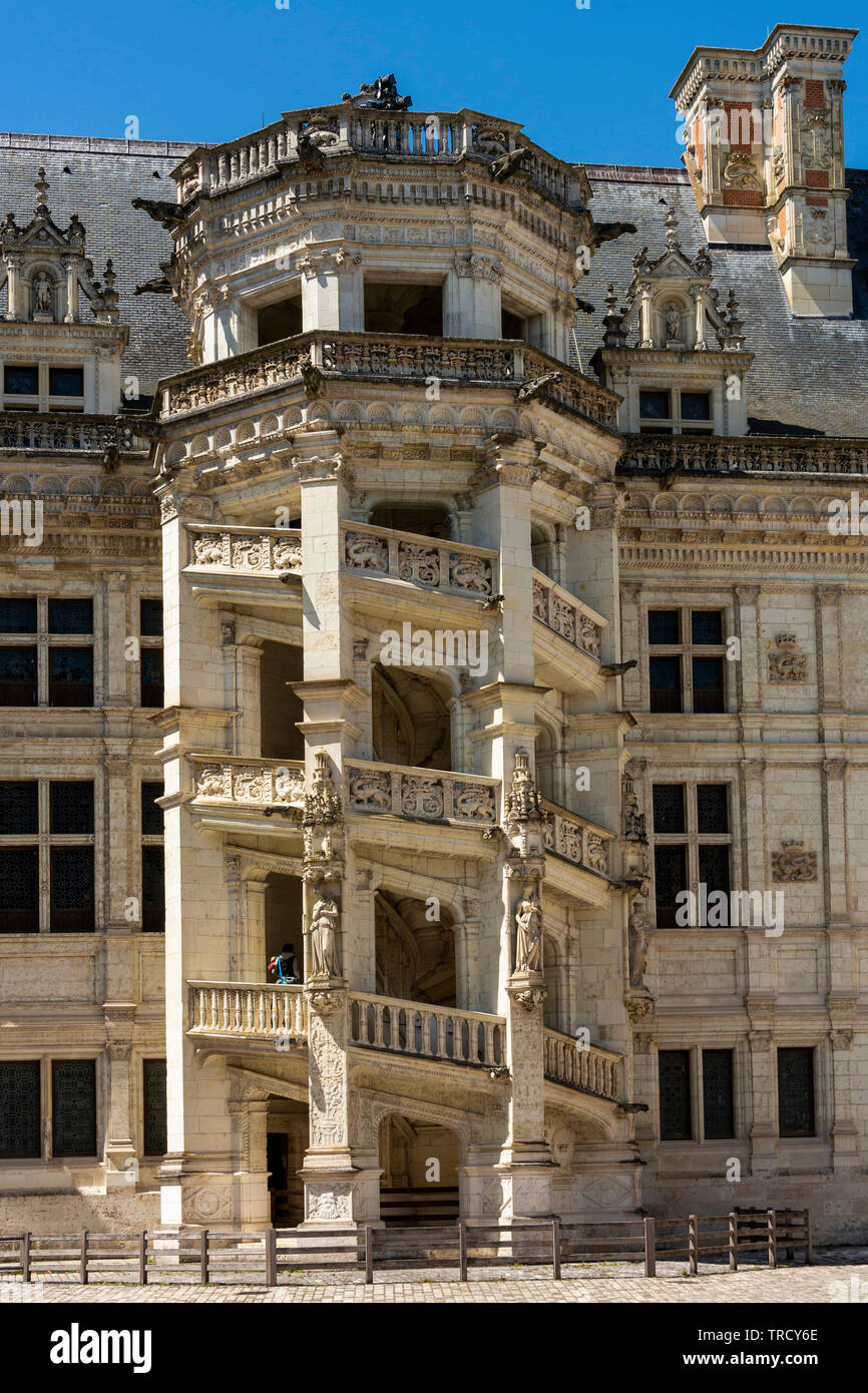 French spiral staircase hi-res stock photography and images - Alamy