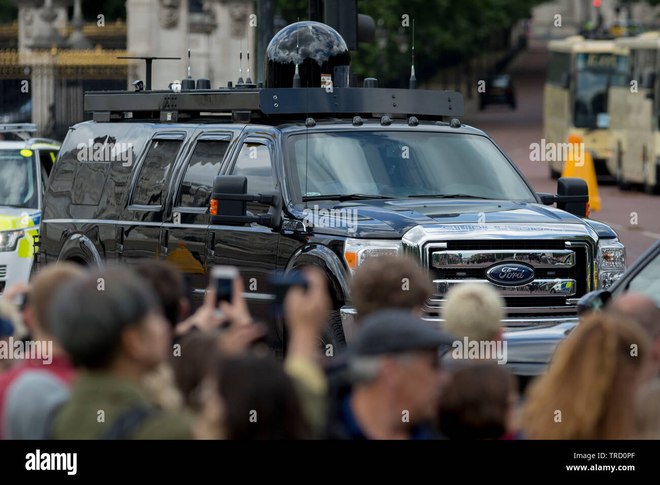 Presidential Motorcade Minigun