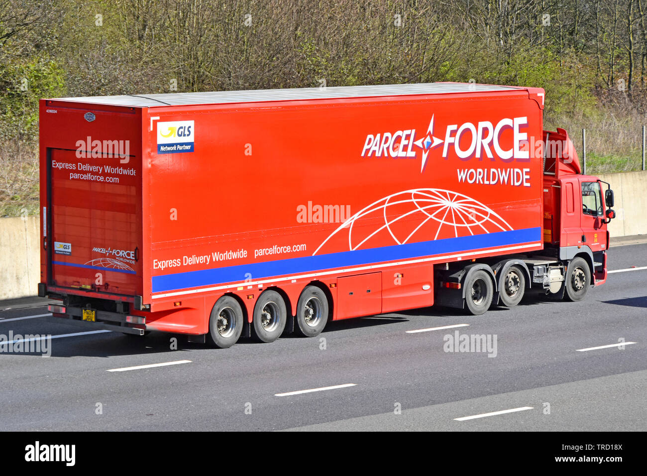 Royal mail lorry hi-res stock photography and images - Alamy