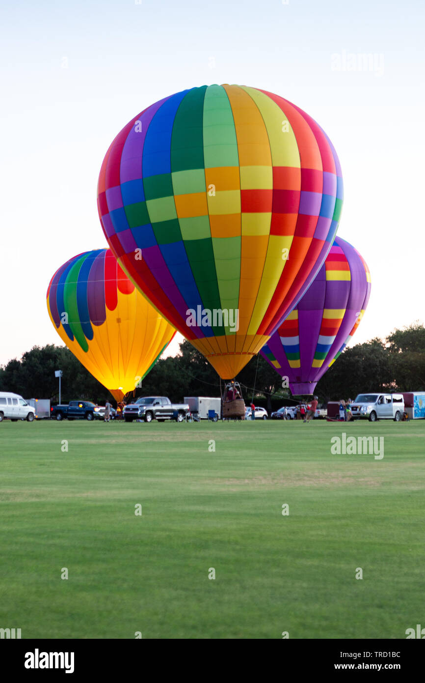 Balloon glow at the 2019 Villages Polo Club Hot Air Balloon Festival ...
