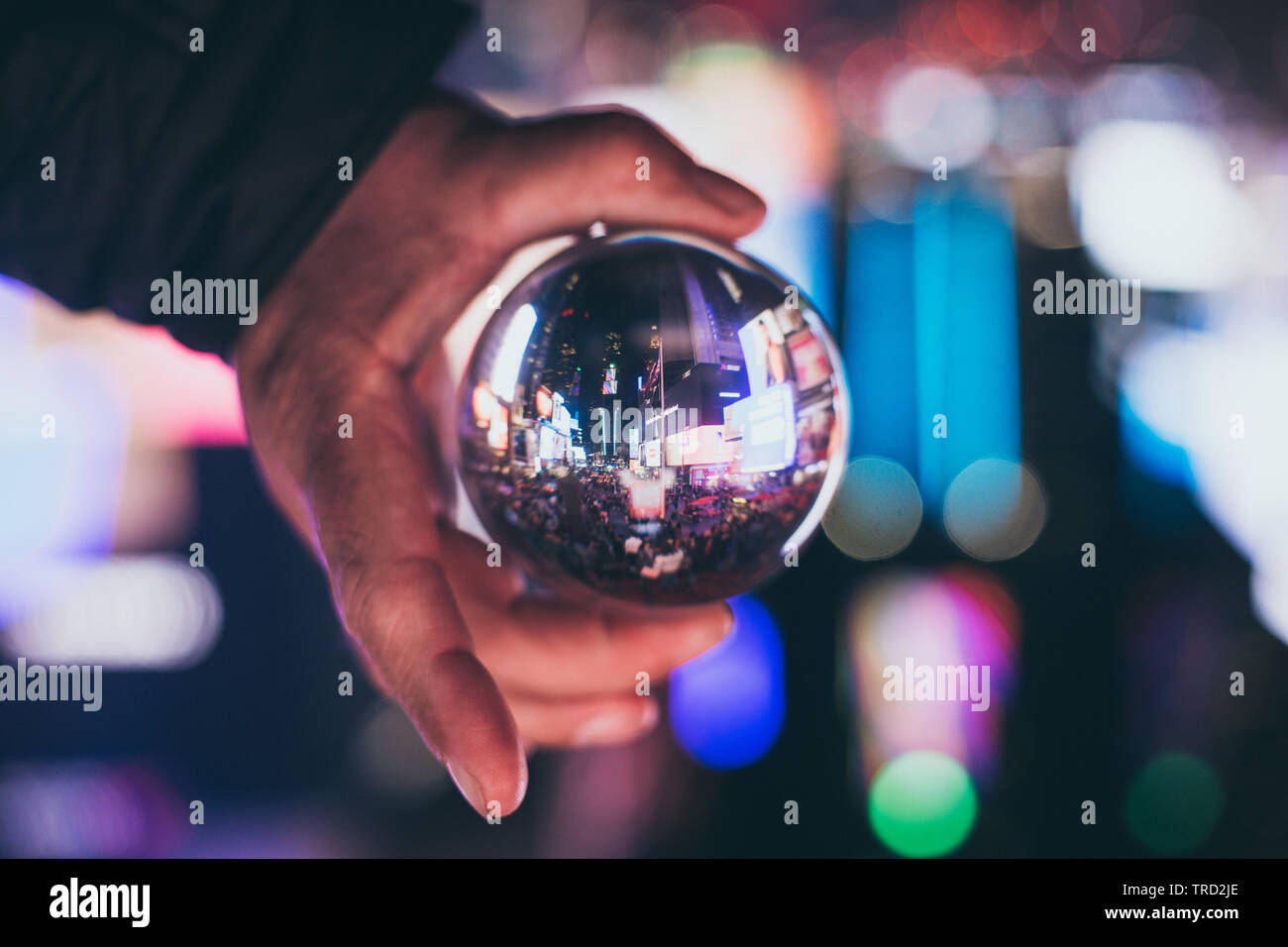 Lens ball new york hi-res stock photography and images - Alamy