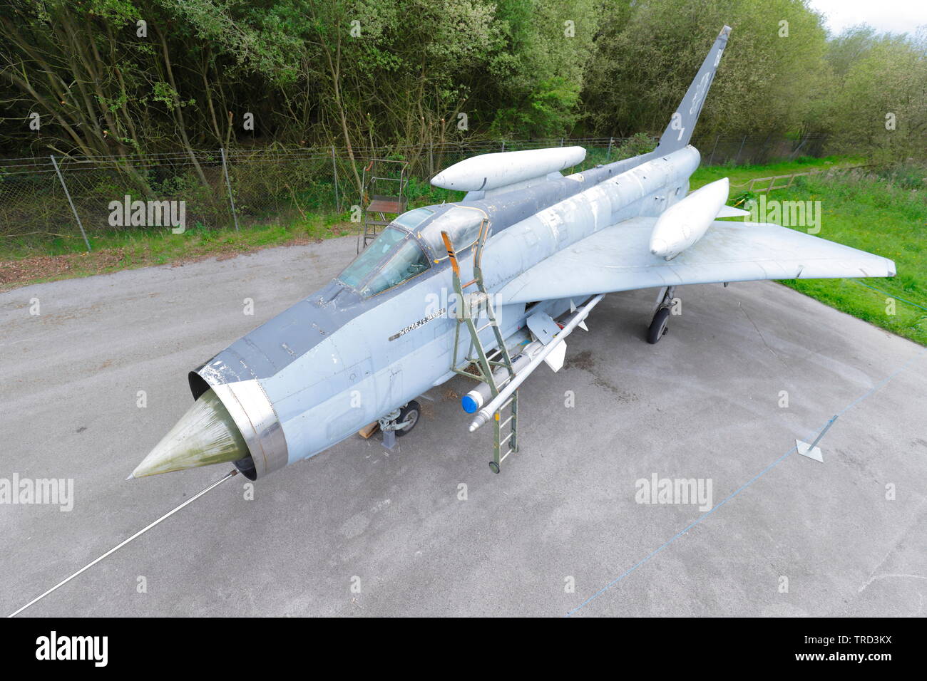 Lightning plane hi-res stock photography and images - Alamy