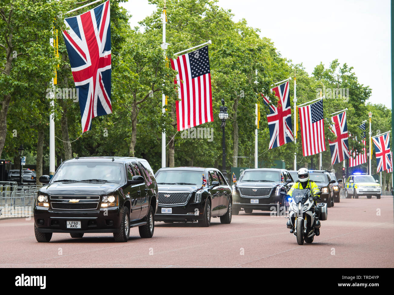 London, UK. 3rd June, 2019. US President Donald Trump travels in his ...