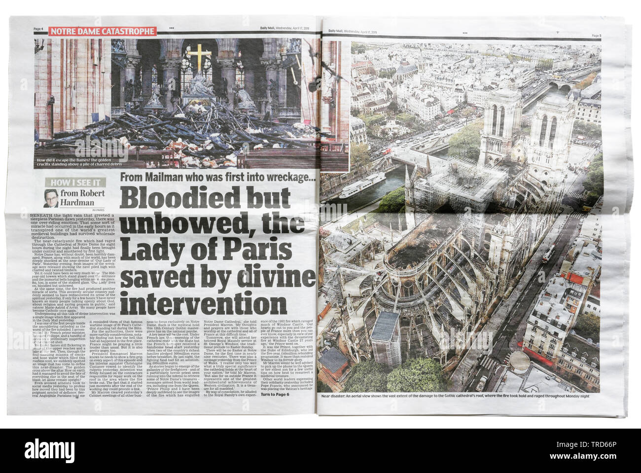 Daily mail newspaper inside spread hi-res stock photography and images ...