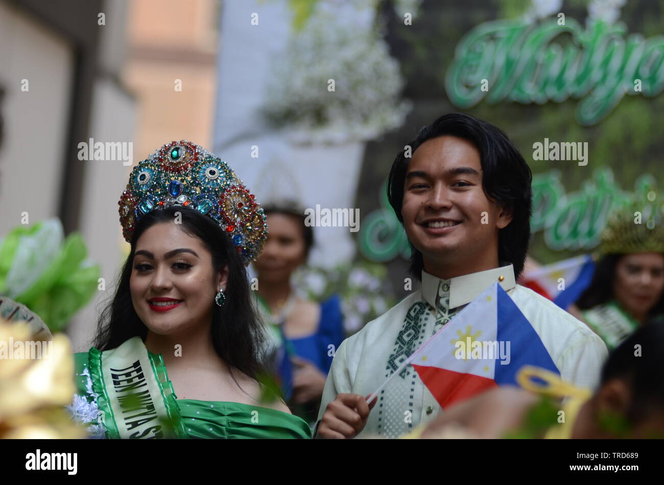Filipino Crowd High Resolution Stock Photography and Images - Alamy