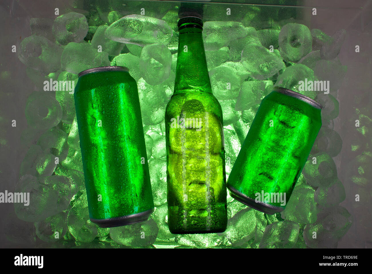Soda bottle foam hi-res stock photography and images - Alamy