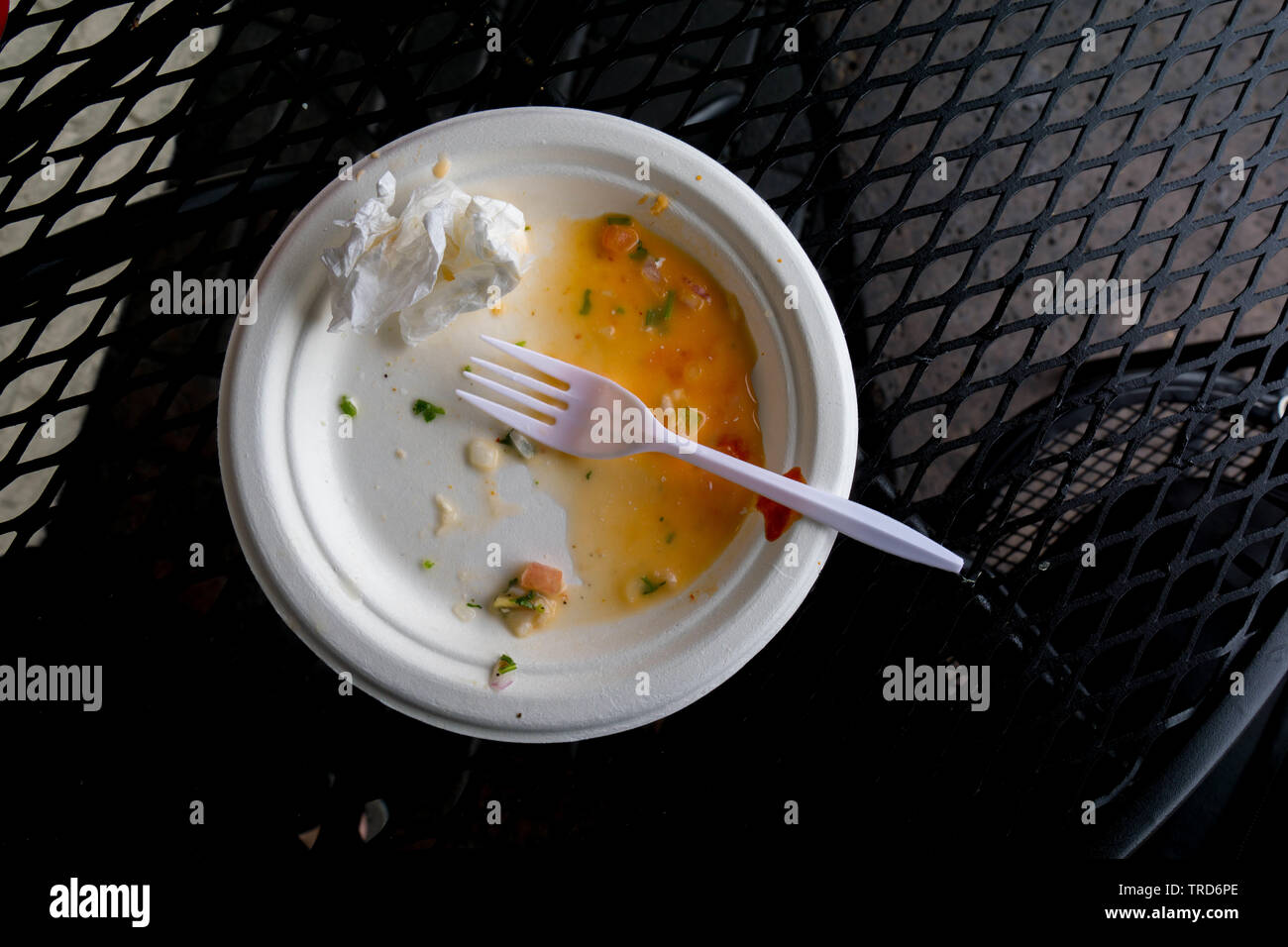 Left over food plate hi-res stock photography and images - Alamy