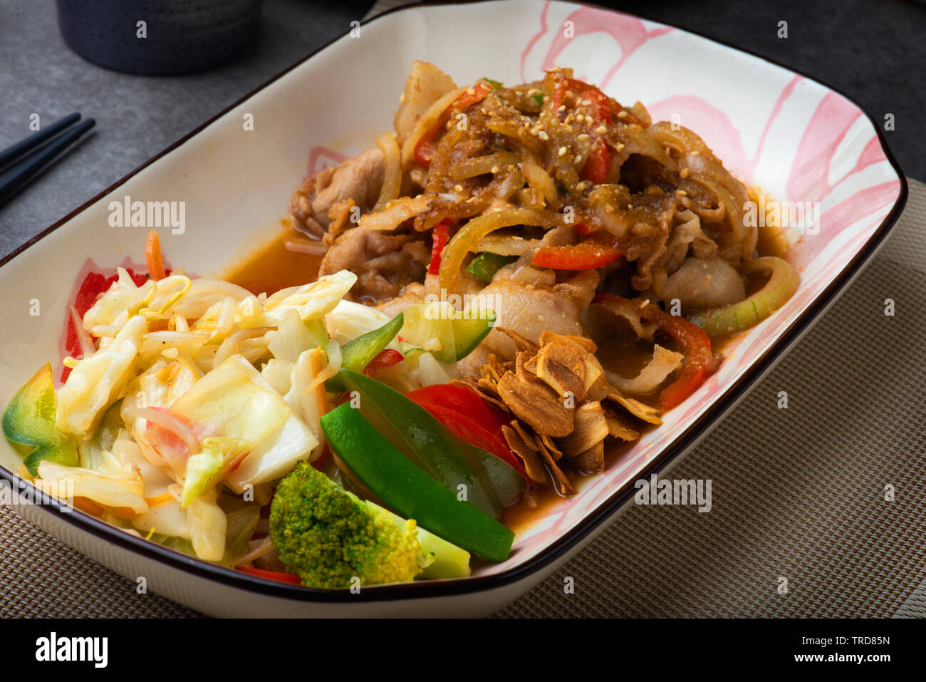japanese stir fry itame pork and cabbage Stock Photo - Alamy