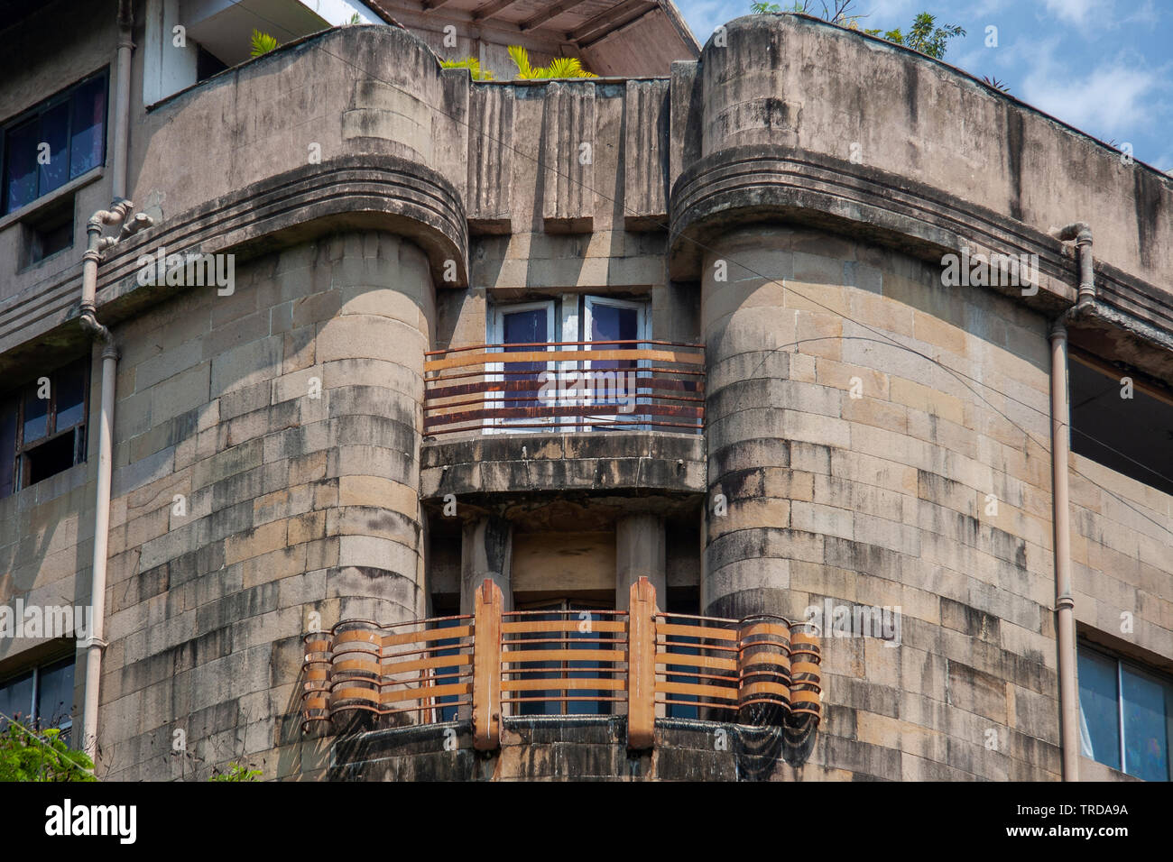07 Mar 2005 ART Deco Heritage Buildings , P. M. Road , Bombay Mumbai ...