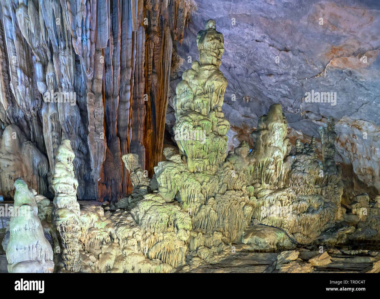 Cave-shaped limestone geological formations with beautiful stalactites ...