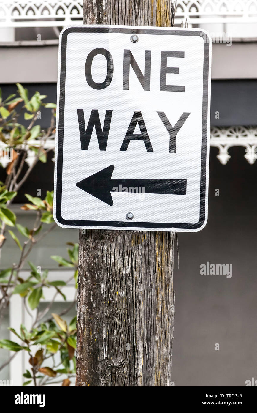 One way routes hi-res stock photography and images - Alamy