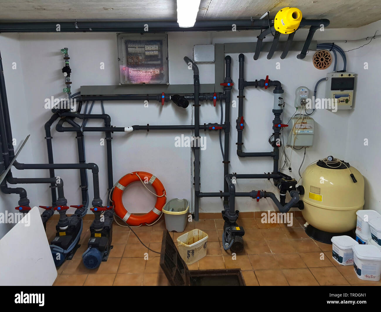 Heating technology installation hi-res stock photography and images - Alamy