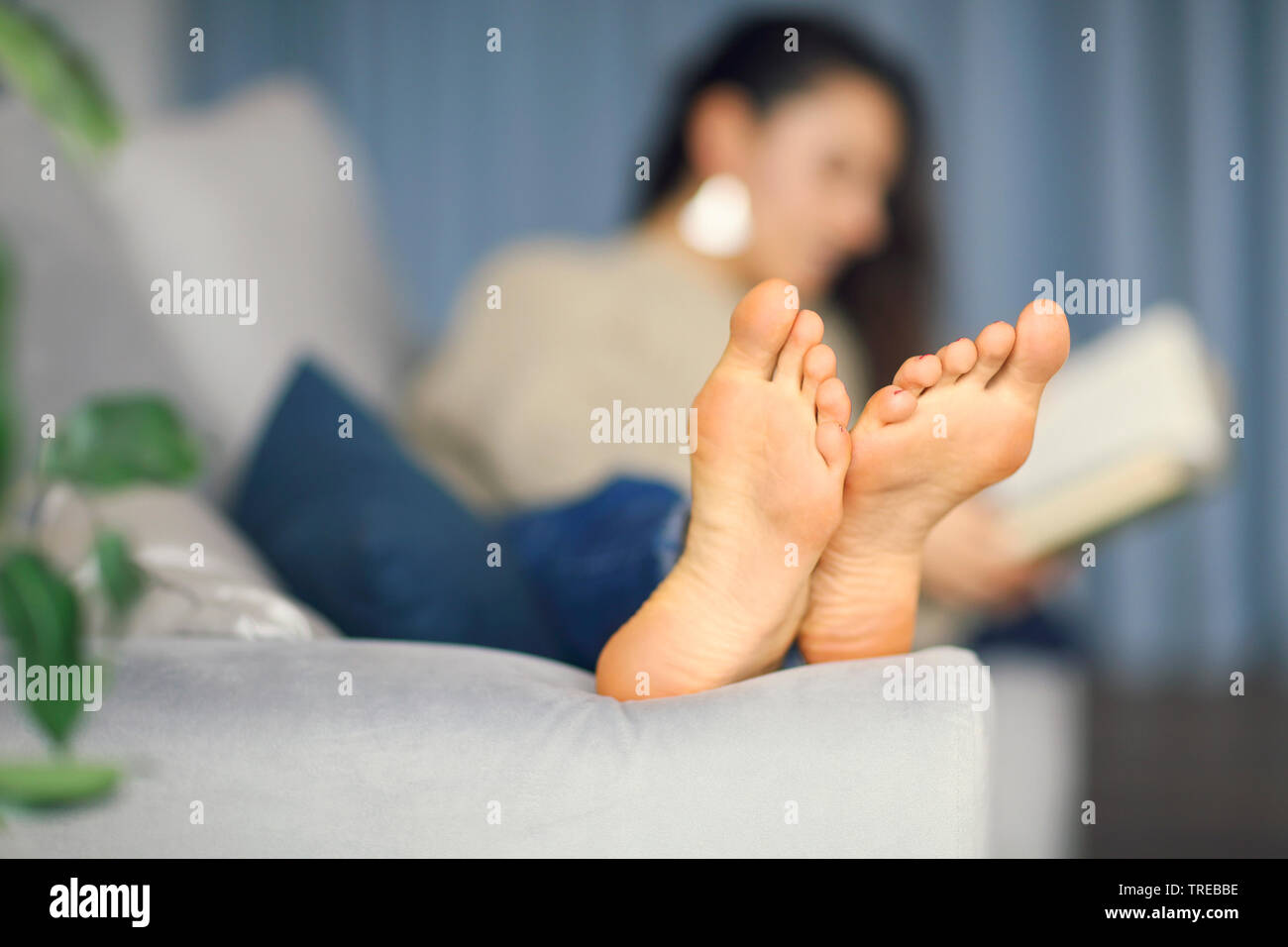 Beauty brunette female happy home hi-res stock photography and images ...