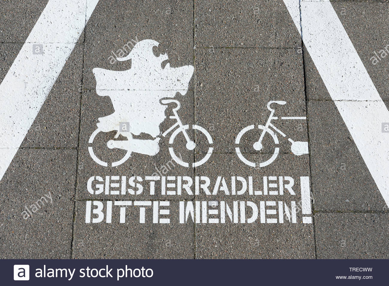 Wrong Way Stock Photos & Wrong Way Stock Images - Alamy