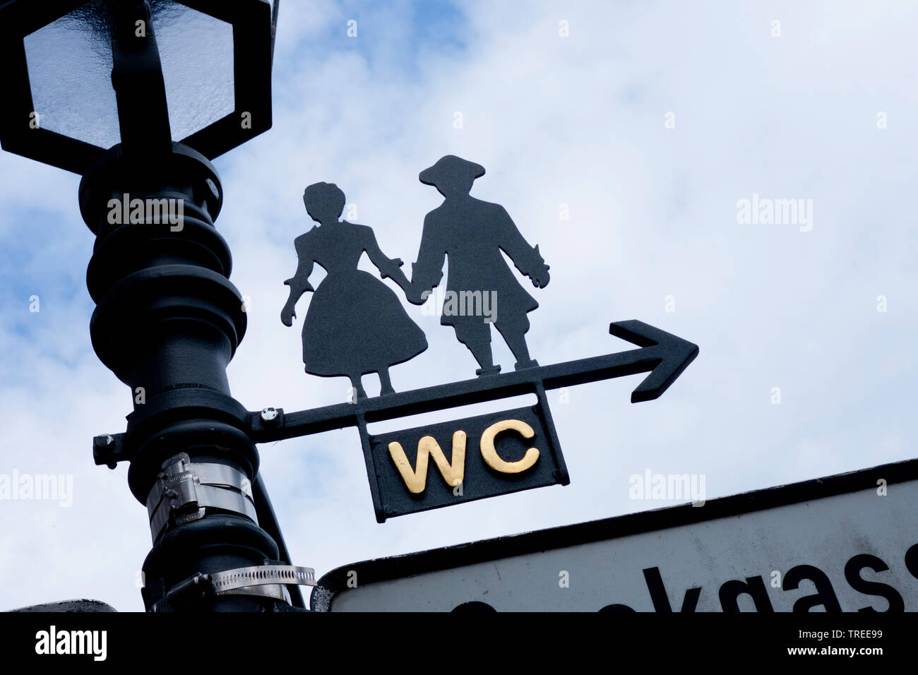 German signs toilets hi-res stock photography and images - Alamy