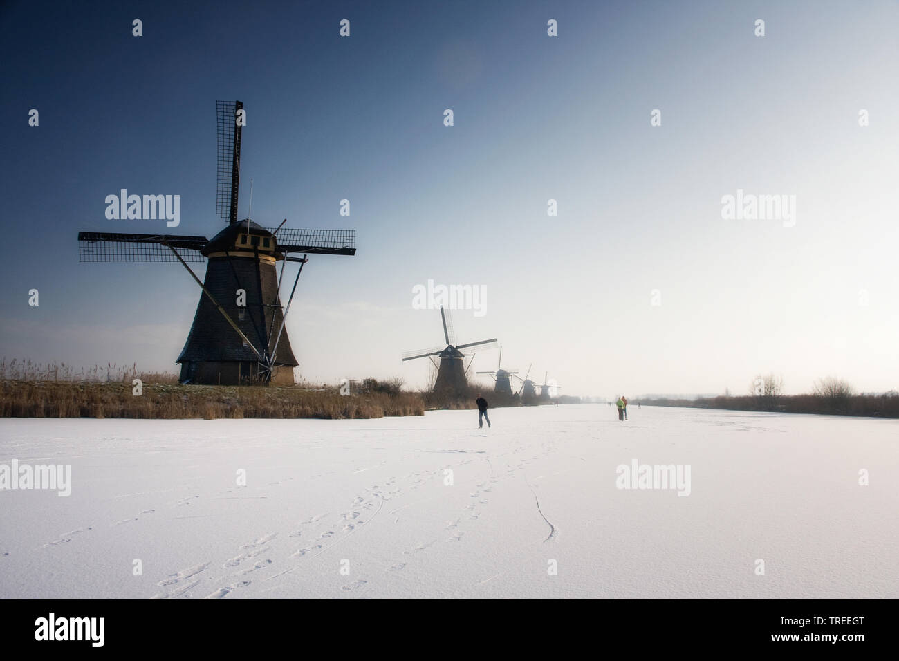 windmills in winter, Netherlands, Kinderdijk Stock Photo - Alamy