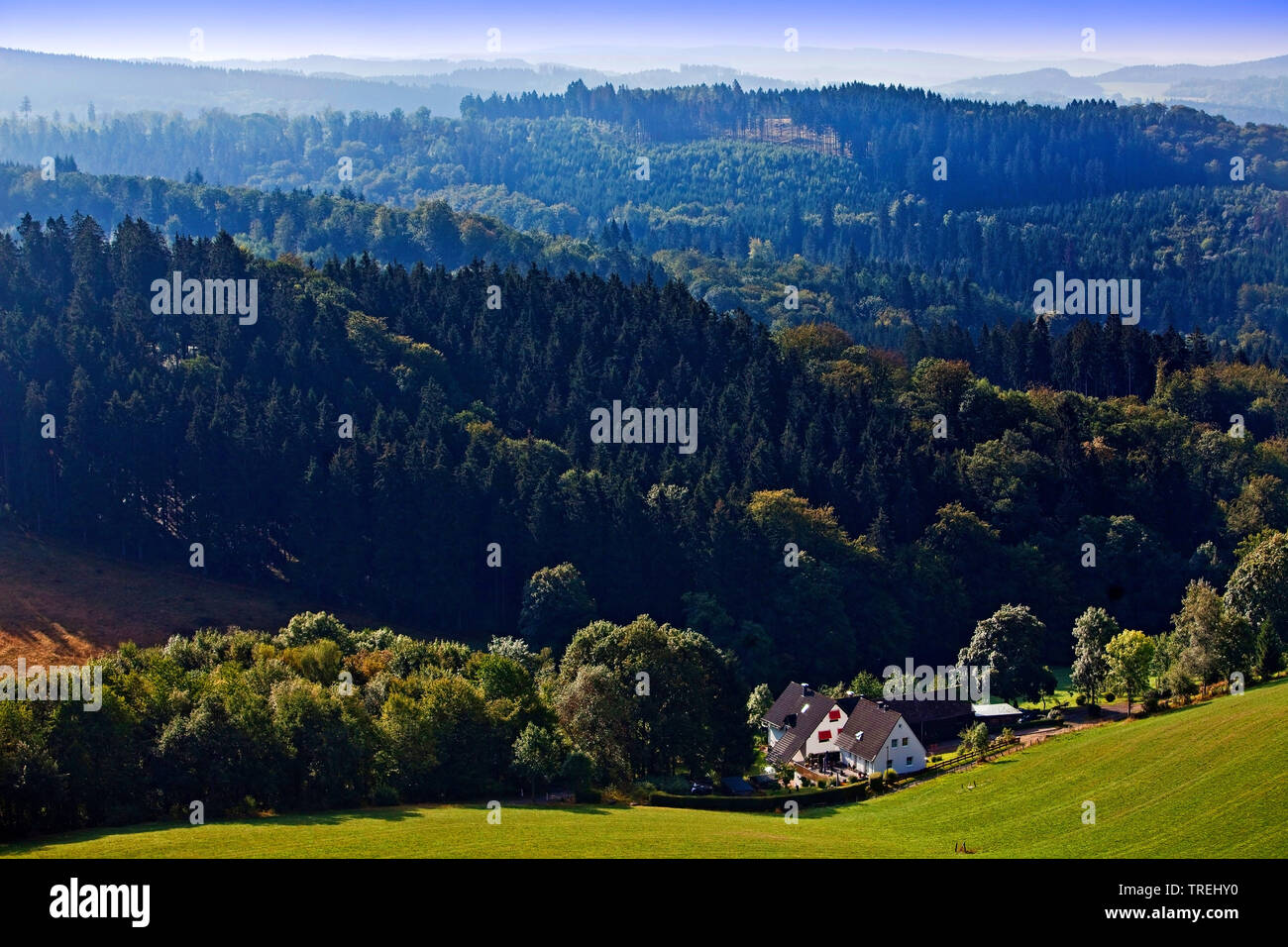 House range hi-res stock photography and images - Alamy
