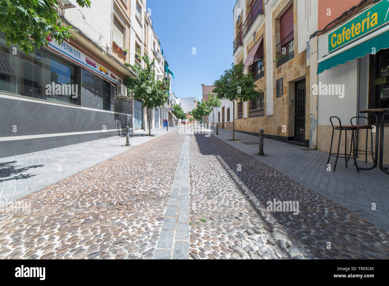Peeble pavement street hi-res stock photography and images - Alamy