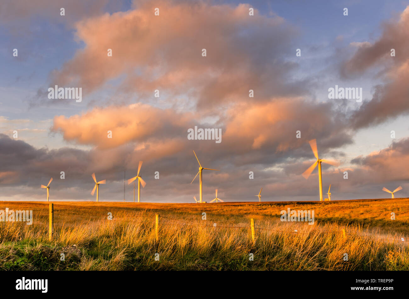 Yorkshire sunset windmill hi-res stock photography and images - Alamy