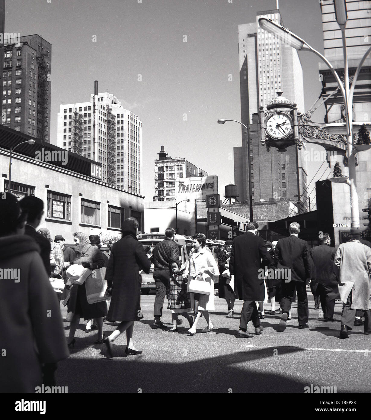 New York Street 1960s Stock Photos & New York Street 1960s Stock Images ...