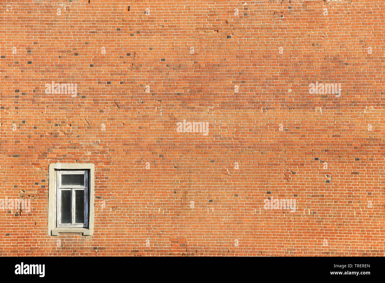 Glass brick wall hi-res stock photography and images - Alamy