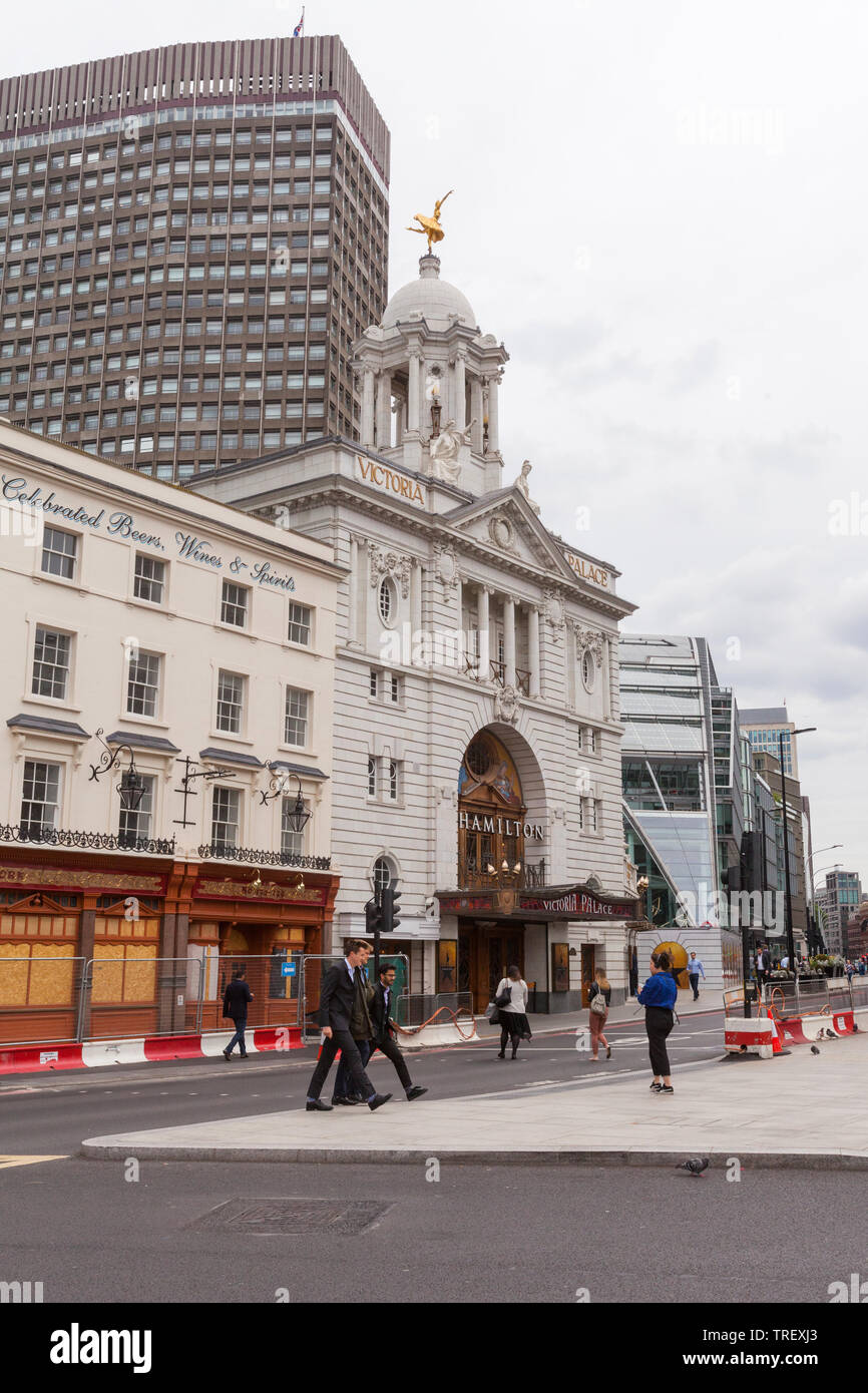 Victoria Palace Theatre, London, England, United Kingdom Stock Photo - Alamy